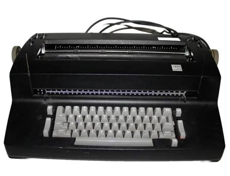 VINTAGE IBM SELECTRIC II Electric Correcting Typewriter Black Not Tested PicClick CA