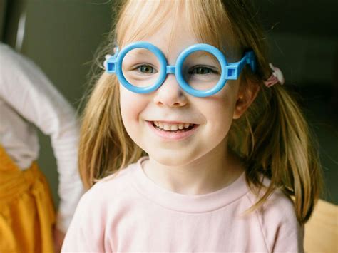 Дитина починає свідомо обманювати вже з цього віку Чому це важливо розуміти