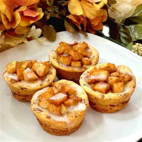 Apple Cinnamon Roll Muffins Recipe Easy 20 Minute Recipe