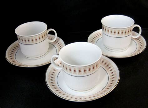 Liling China Fine Porcelain 3 Demitasse Coffee Cups And Saucers Diamond Pattern Ebay Porcelain