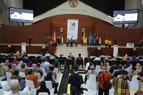 Ui Luncurkan Smart Classroom Dan Remote Virtual Lab Antara News