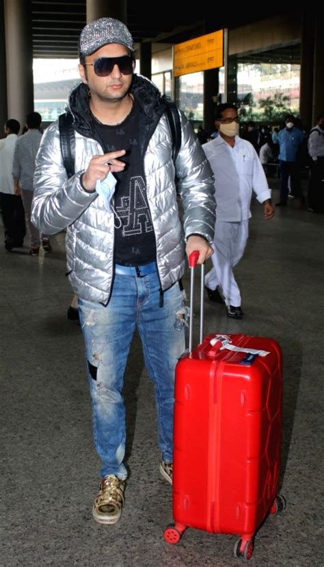 Sumeet Sethi Spotted At Airport Arrival In Mumbai