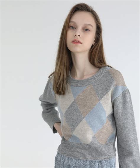 소프트서울 아가일 크롭 니트 그레이 위시버킷