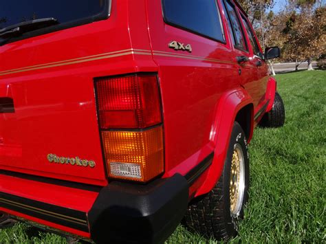 1989 Jeep Jeep Chrokee Limited One Owner Collectors Dream Classic