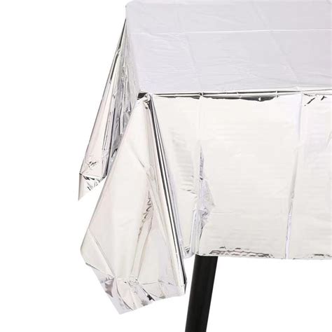 Скатертина для свят вечірок та пікніків срібна — ціна 85 грн у каталозі Скатертини Купити