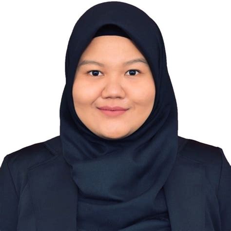 Amanda Putri Tiyas Pratiwi Medium