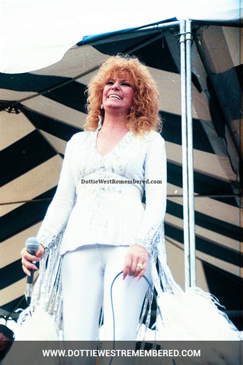 Dottie West Remembered Photo Gallery