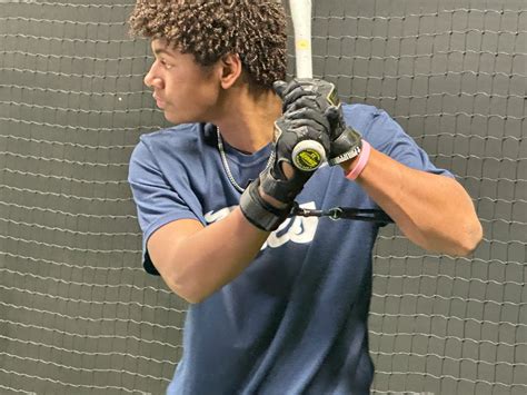 Contact Power Swing Connect