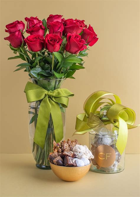 Dulcero Grande Con 12 Rosas