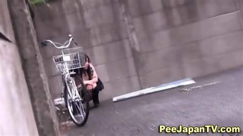 Hot Asian Babes Piss Eporner
