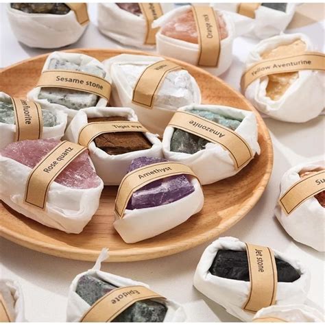 Набор натуральных камней 20 минералов Камни мира купить онлайн на Rozetka