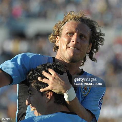 211 Forlan Suarez Photos And High Res Pictures Getty Images