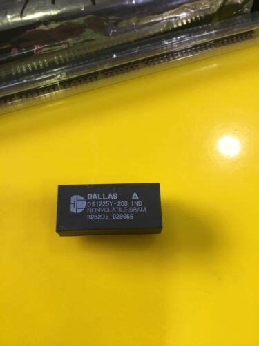 Dallas Semiconductor Ds1225y 200 Ind Ds1225y200ind New Old Stock Ebay