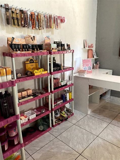 Loja De Maquiagem Organizada Estoque Em Casa Loja Ideias De Loja