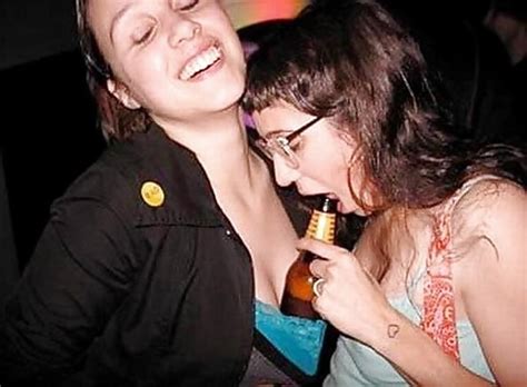 Cupholder Porn Pictures Xxx Photos Sex Images 70941 Pictoa