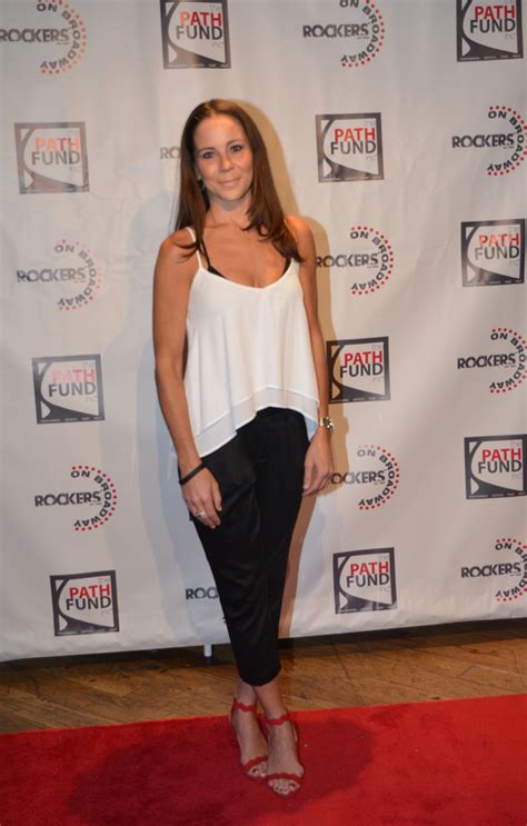 Sara Schmidt Actor Credits Bio News And More Broadway World