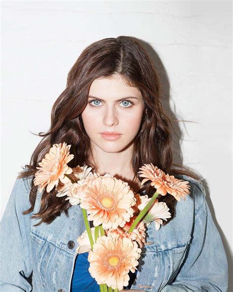 Alexandra Daddario Scrolller
