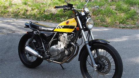 【suzuki グラストラッカービッグボーイ】スーパートラップマフラー 車両説明 Youtube