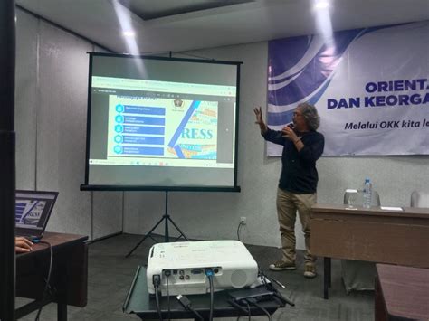 Pwi Jaya Kembali Lahirkan Wartawan Beretika Dan Berintegritas Japosco