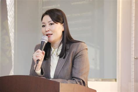 Баянгол ИТХ “БАГШИЙН ЧАДВАР БЭХЖҮҮЛЭХ АЯЛЛЫН ТЭТГЭЛЭГТ УРАЛДААН” Ы ДҮН ГАРЛАА