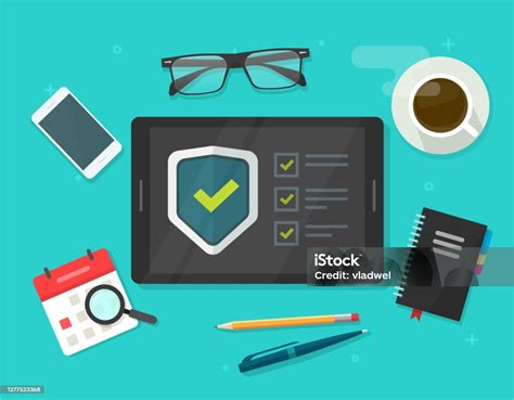 보안 확인 확인 목록 벡터 디지털 테스트 태블릿 컴퓨터 워크 데스크 테이블 데스크 가드 온라인 신원 사기 스파이 체크리스트 스캔