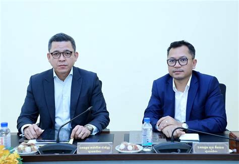 រដ្ឋមន្ត្រីក្រសួងយុត្តិធម៌ អញ្ជើញដឹកនាំកិច្ចប្រជុំដើម្បីពិនិត្យ