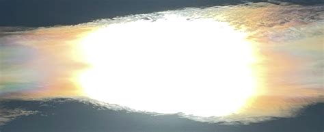 Found This Cloud With The Sun Behind It What Is This Phenomenon Called If It Even Is A