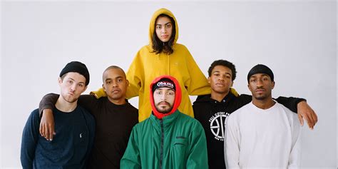 Vous Prendrez Bien Un Peu De Feel Good Music Avec Standing On The