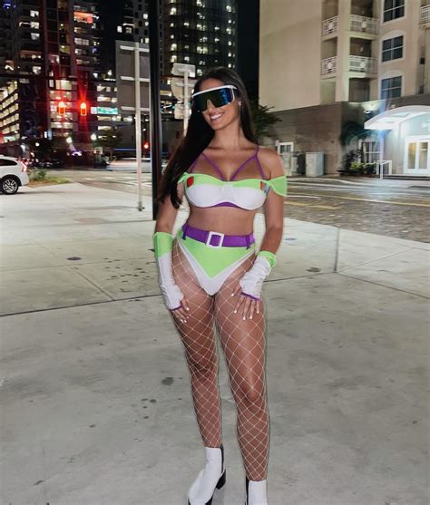 buzz lightyear scrolller