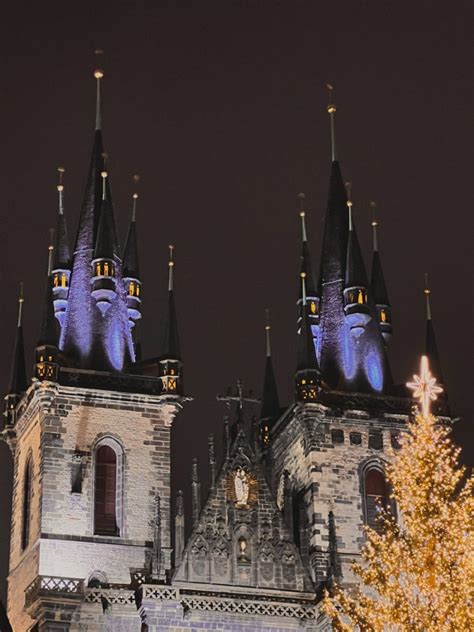 Prague 체코 프라하 5박 7일 겨울 모녀여행 5일차 일정 체스키 크룸로프 레지오젯 파파스 리빙 라트란거리 이발사 다리 프라하 구시청사 크리스마스