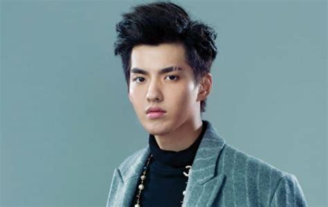 Kris Wu Bio Wiki Net Worth Dating Girlfriend Age Height