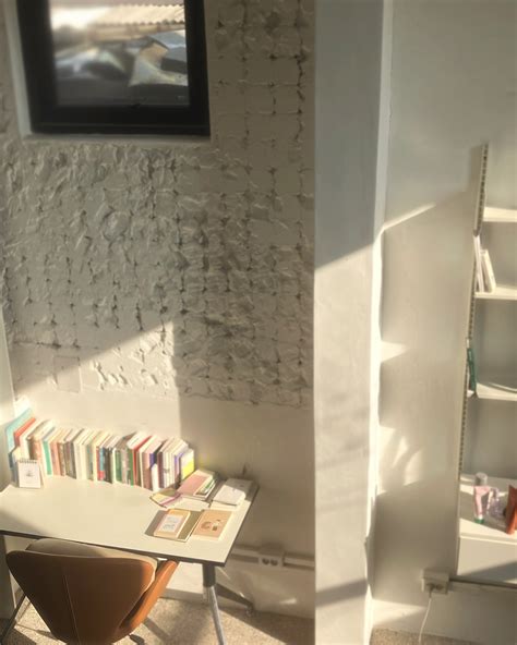 정 Hair Designer 소개글 프로필에 있는 저의 소개 글같이 브랜드가 아닌 여러 가지로 소박하나 정은 많은 동네 미용실을 운영하고 있습니다 마치 제 이름처럼요