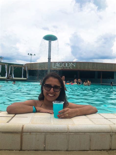 Conhecemos A Nova área Vip Do Wetn Wild Lagoon Beach Club Viagens E