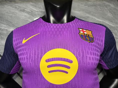 Camiseta Entrenamiento Fc Barcelona Morada 2025 2026 Edición Especial