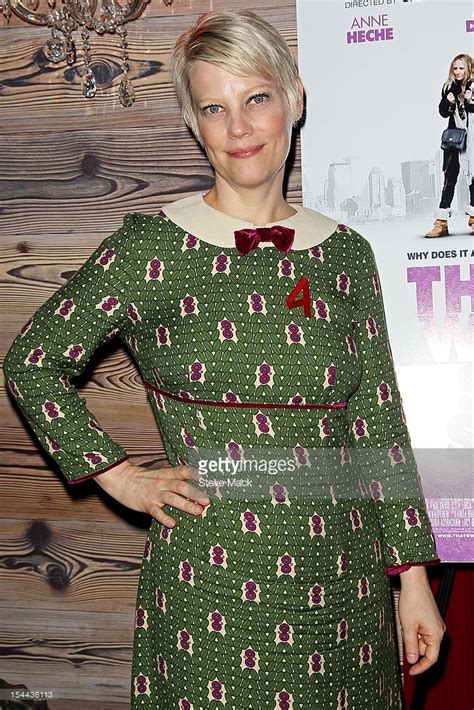 Pictures Of Kellie Overbey