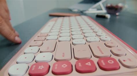 Pop Icon Keyboard Mouse Combo Logitech