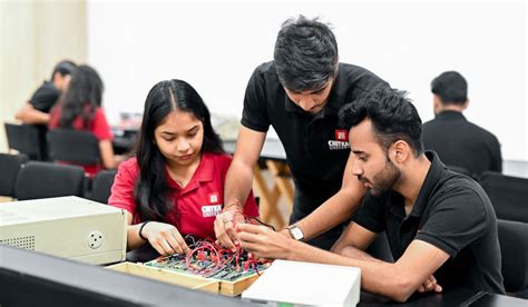 Top Career Roles In Electronics And Communication Engineering