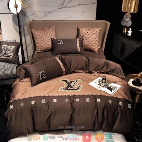 Louis Vuitton Light Brown Lv Quilt Bedding Set Hearthtops Store