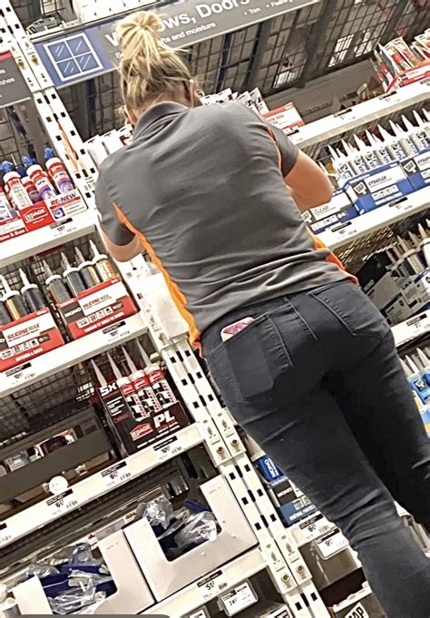 Sexy Tall Blonde Home Depot Spandex Leggings And Yoga Pants Forum