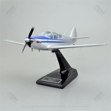 Globe Gc 1b Swift Model Airplane With A Detailed Interior Factory Direct Models