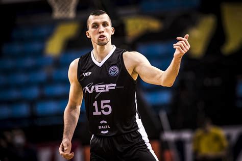 Artis Ate Stats Salary Net Worth Age Height Girlfriend Basketball Arroyo