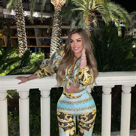 داریا رادینوا کیست؟ خواستگاری پویان مختاری از داریا