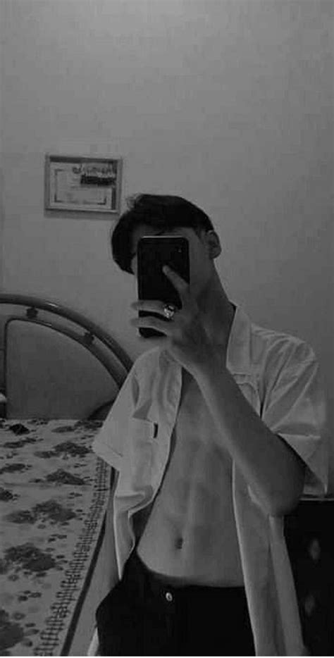 Pin Oleh Chloué Simar Di Mes Enregistrements Fotografi Kopi Gambar Pacar Desain Karakter Pria