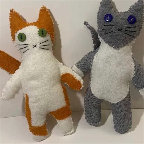 Worm Pin Badge Bug Pins Realistic Worm Pin Etsy