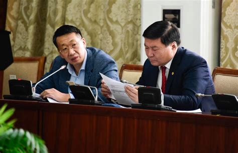 Цэргийн алба хаагчид тэтгэвэртээ гарах гэж яарч байна News Mn