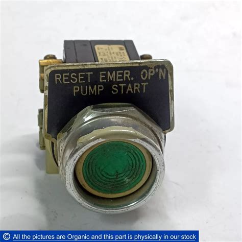 Square D 9001 Ka 1 Ser F Contact Block 30mm Green Pushbutton Switch Pump Start Industrial Sol