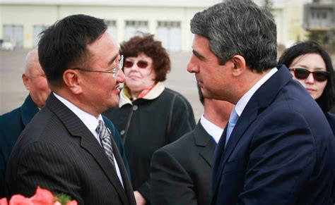 Л Пүрэвсүрэн сайд БНБУ ын Ерөнхийлөгчийг үдэж мордууллаа