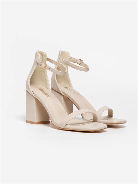 Sandalia Tacón Fine Beige Tacones Casuales Sandalias Tacon Tacones