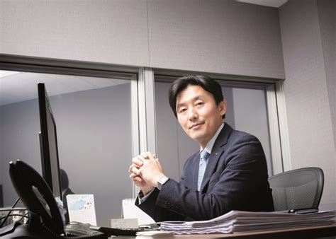 메이저 자동화 기업들의 2024 스마트 팩토리 시장전략 4 Ls일렉트릭 스페셜리포트 무인화기술