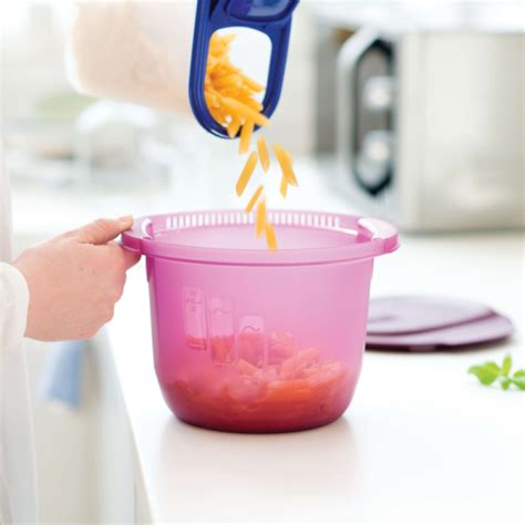 Tupperware Pasta Maker Rond Koken In De Magnetron